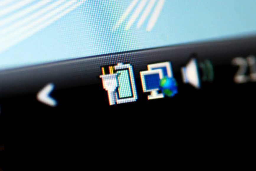 Your Windows 10 Battery Icon Is Missing? Here's How to Get It Back ...