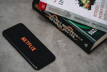 From Temporary to Permanent: How Long Do Netflix Downloads Last ...